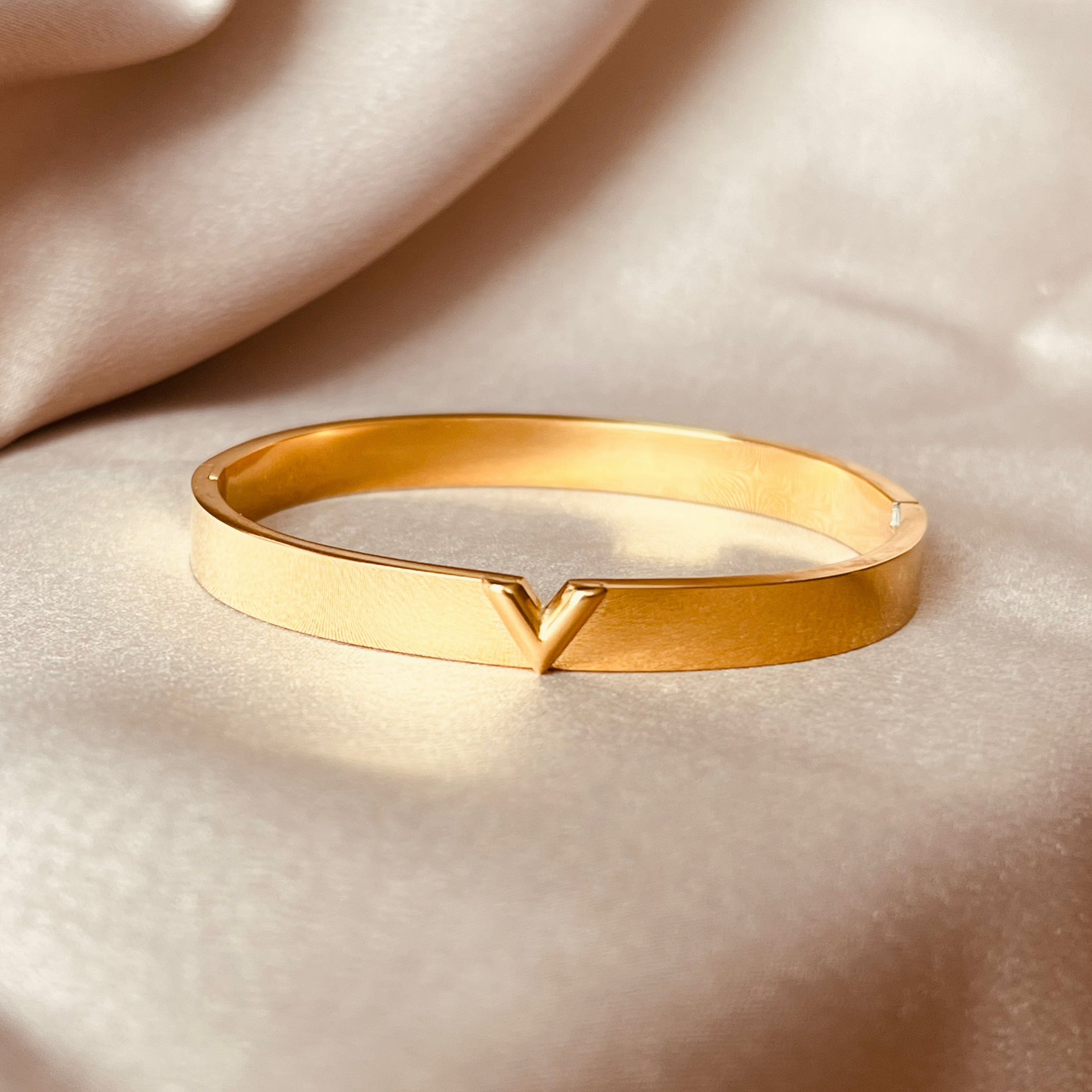 Brazalete V – BARAIV